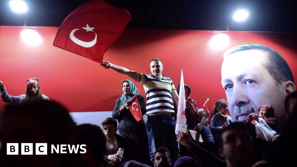 Turkey referendum: Erdogan hails 'clear' win in vote on new powers ...