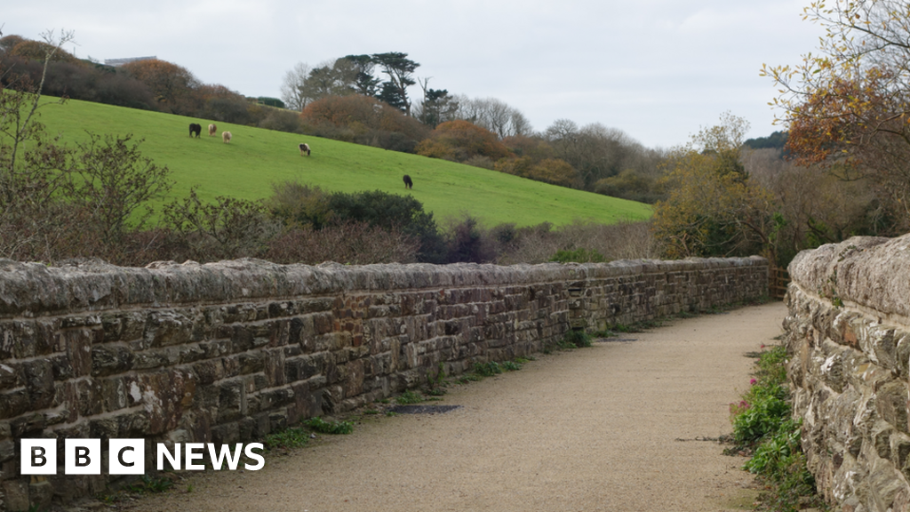 Perranporth Saints Trail cycle path opens