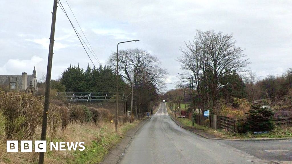 Man dies after crashing motorbike on West Lothian road - BBC News