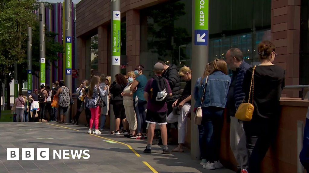 Coronavirus: Shoppers flock to stores as they reopen after lockdown ...