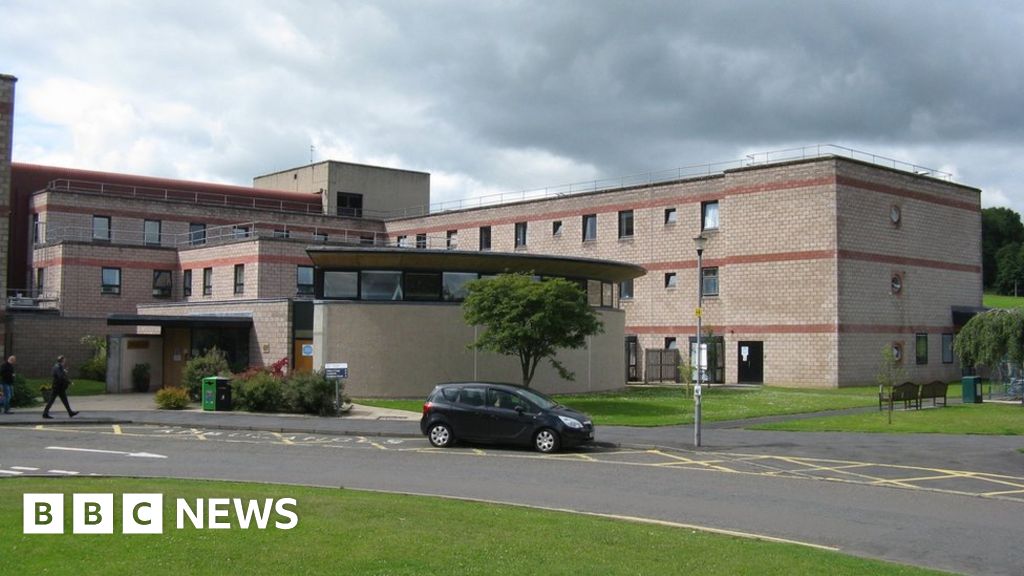 NHS Borders defends spending record - BBC News