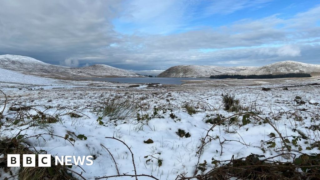 Weather: Ice forecast for Northern Ireland as arctic airs move south