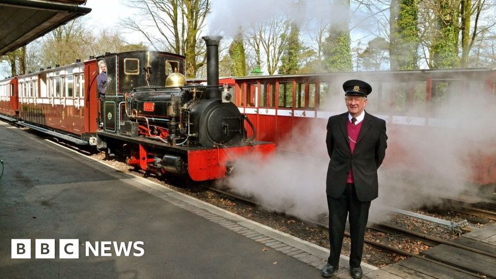 Oh, Doctor Beeching... if you could see us now - BBC News