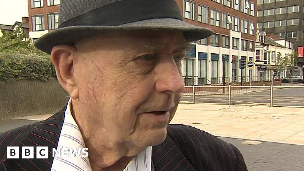 George Reynolds: Ex-Darlington FC chairman with criminal past dies