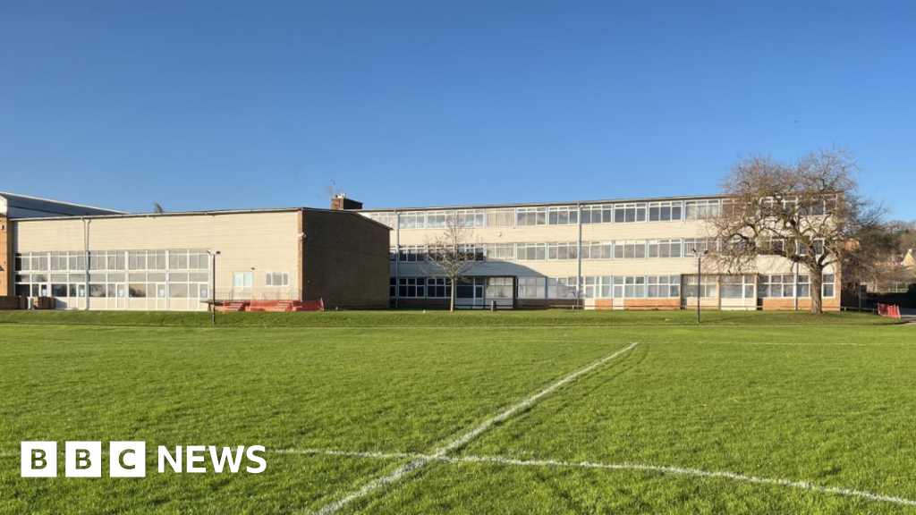 Wells mum 'proud' of Blue School community fundraiser