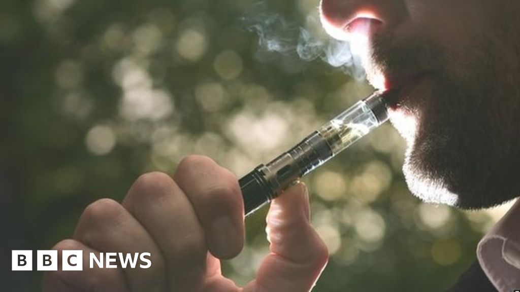 Oil and Gas UK advises firms to ban e-cigarettes offshore - BBC News