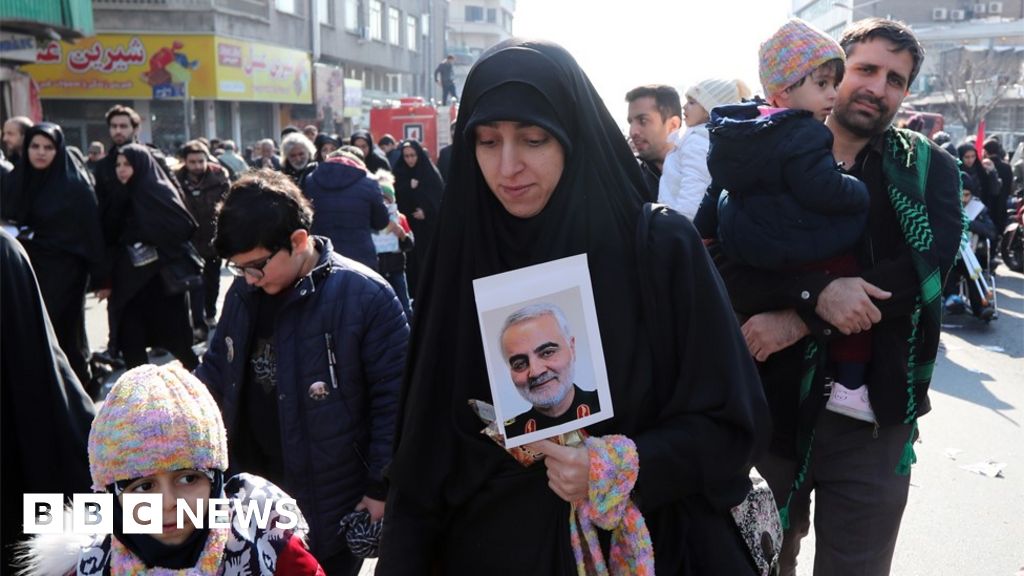Voices from Iran: 'Qasem Soleimani did not deserve such a fate' - BBC News