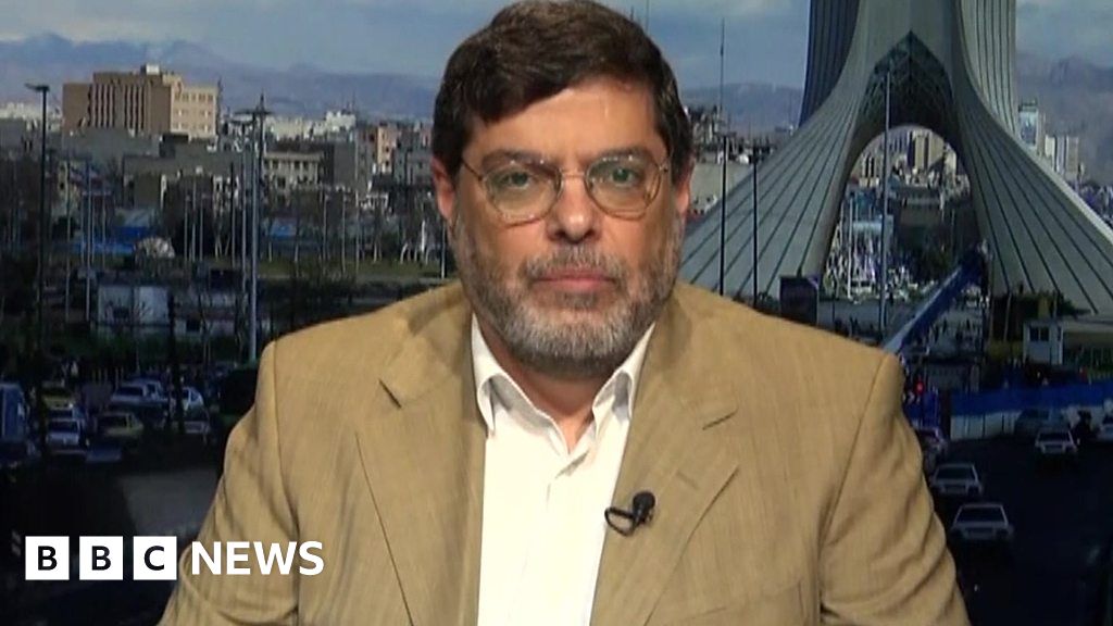 Iran sanctions: US President Trump ‘behaving like a mafia boss’ - BBC News