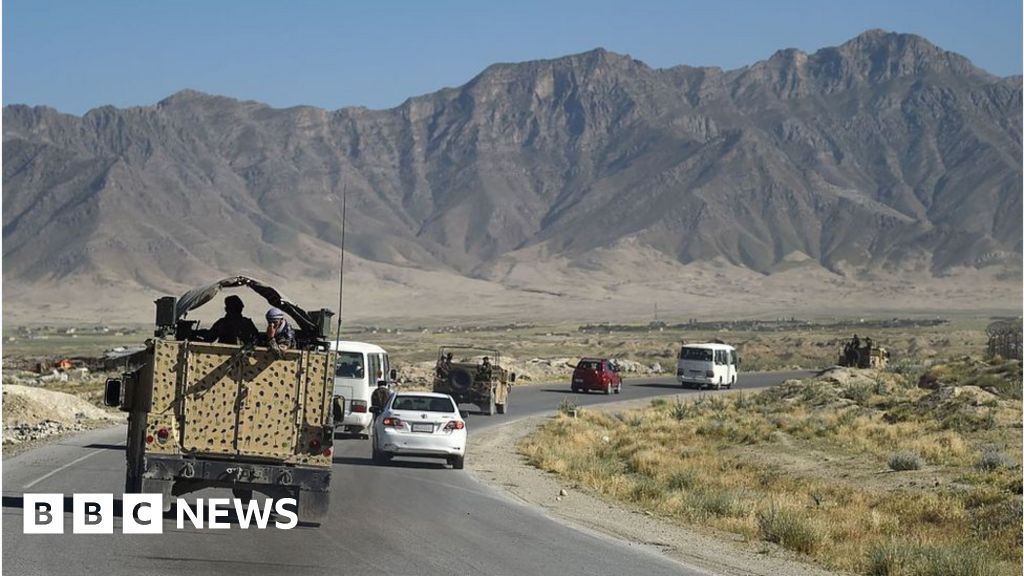 Trump, Russia and the Taliban: The story in 300 words - BBC News