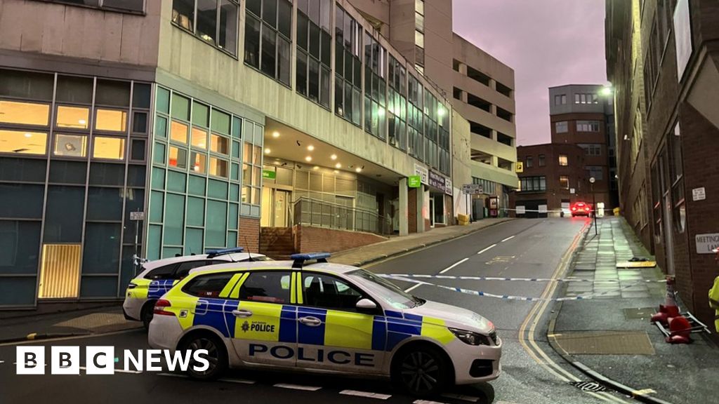 Man injured in Sheffield city centre 'altercation' between armed men