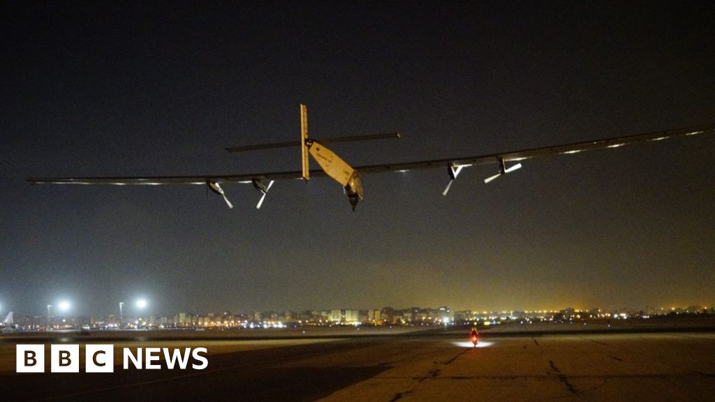 Solar Impulse: Zero-fuel plane begins final flight - BBC News