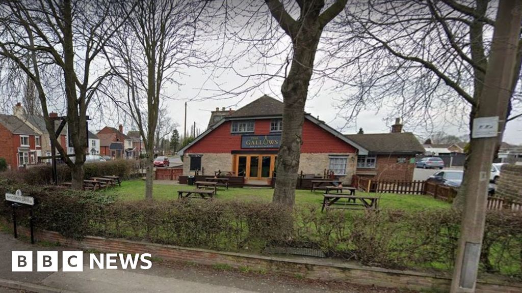 Man stabbed and several injured in brawl outside Dinnington pub - BBC News