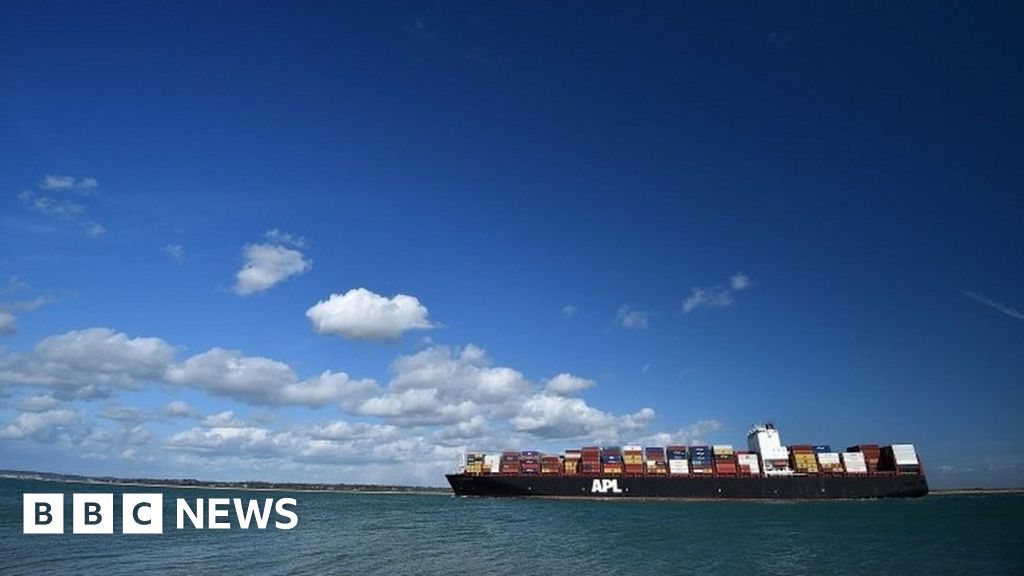 Brexit: UK suggests 'untested' customs system with EU