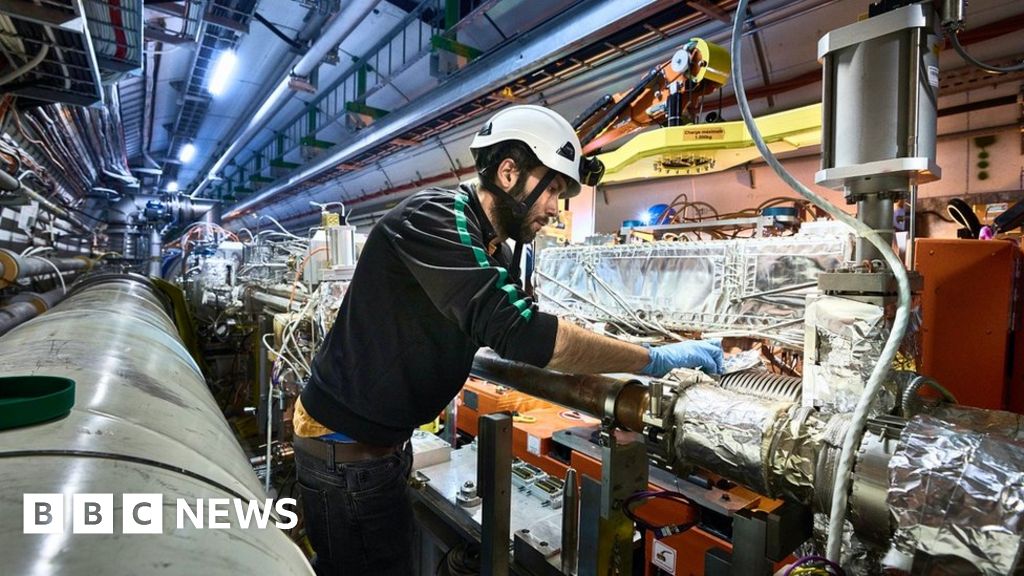 Work starts to upgrade Large Hadron Collider - BBC News