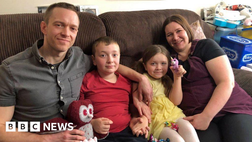 Boy with autism writes to PM calling for more support for parents - BBC ...