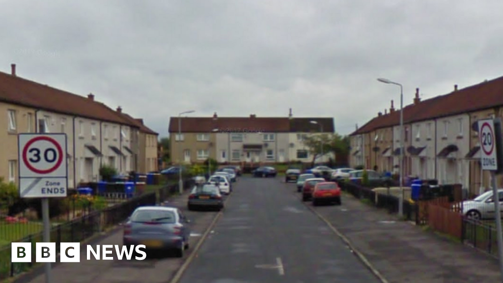 Parked car set on fire outside house in Kilmarnock - BBC News
