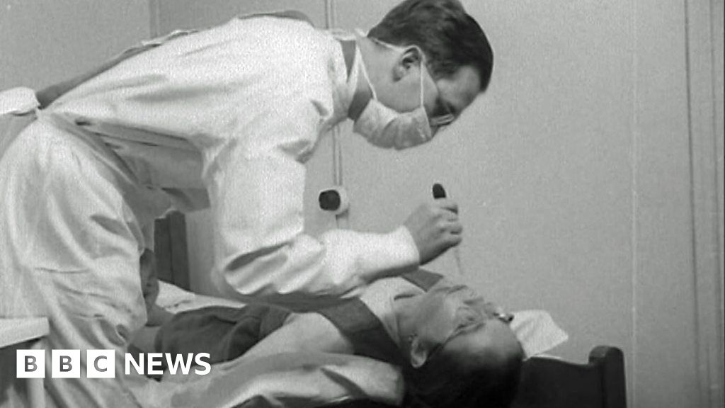 Why thousands went on holiday to the Common Cold Unit - BBC News