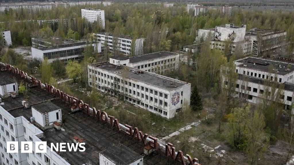 Tom Burridge on the ghost town legacy of Chernobyl - BBC News