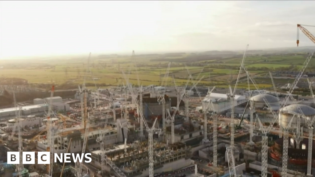 Drone footage shows Hinkley Point C progress - BBC News