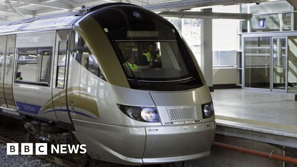South Africa's Gautrain on track for growth - BBC News