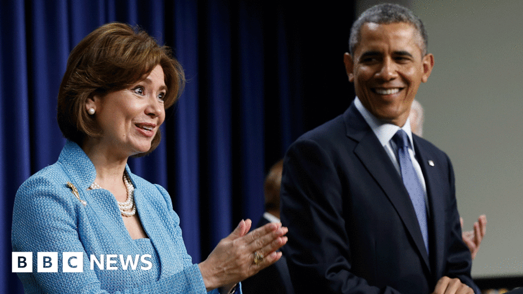 Obama White House official bids for The Weinstein Company - BBC News