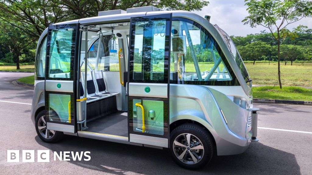 Singapore to use driverless buses 'from 2022' - BBC News