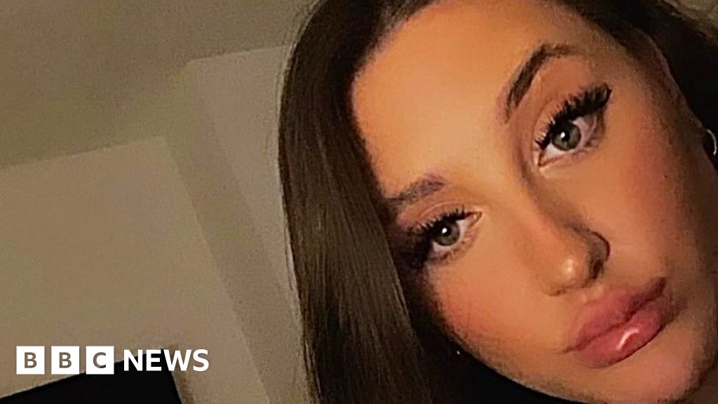 Driving test backlog: 'You can't sit a theory test until September'