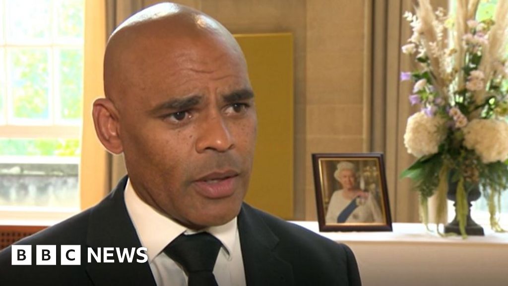 Queen Elizabeth II: Mayor of Bristol pays tribute to monarch's sense of ...