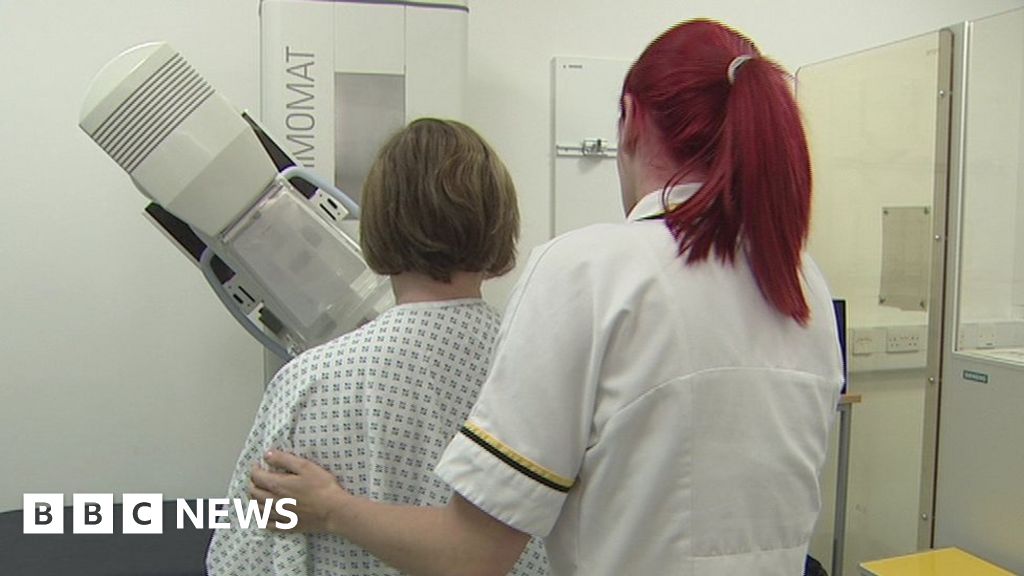 Cancer treatment: NI failure to meet target times for patients - BBC News