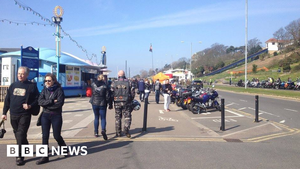 Unofficial Southend Shakedown event sparks seafront warning