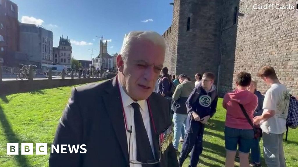 King Charles III: Colonel talks of Wales' 'bond' with the King - BBC News