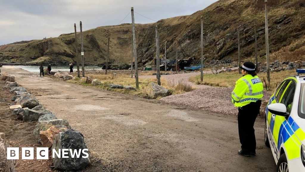 Boats destroyed in suspicious Cove Bay blaze