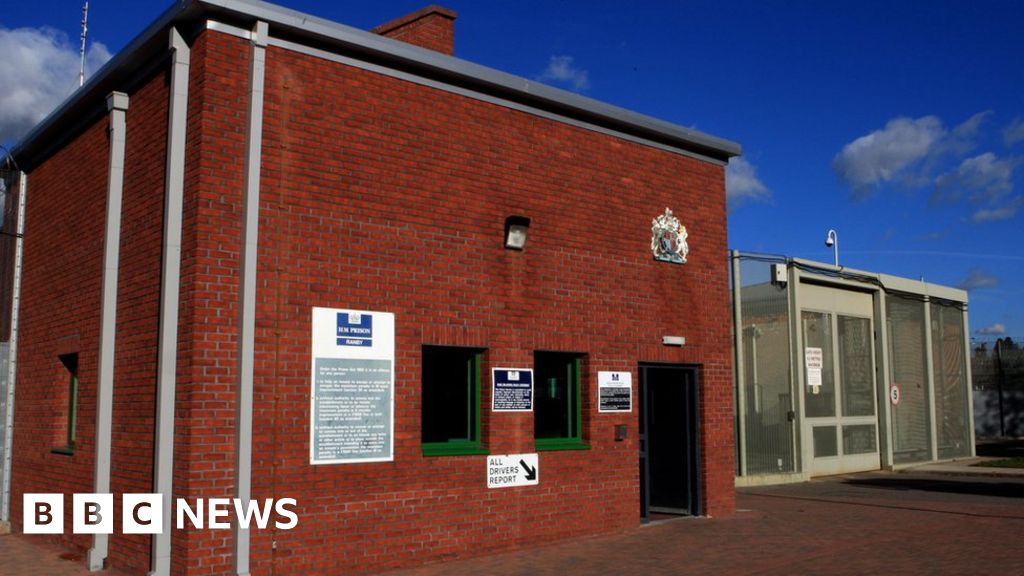 HMP Ranby: Troubled prison has 'unquestionably improved' - BBC News