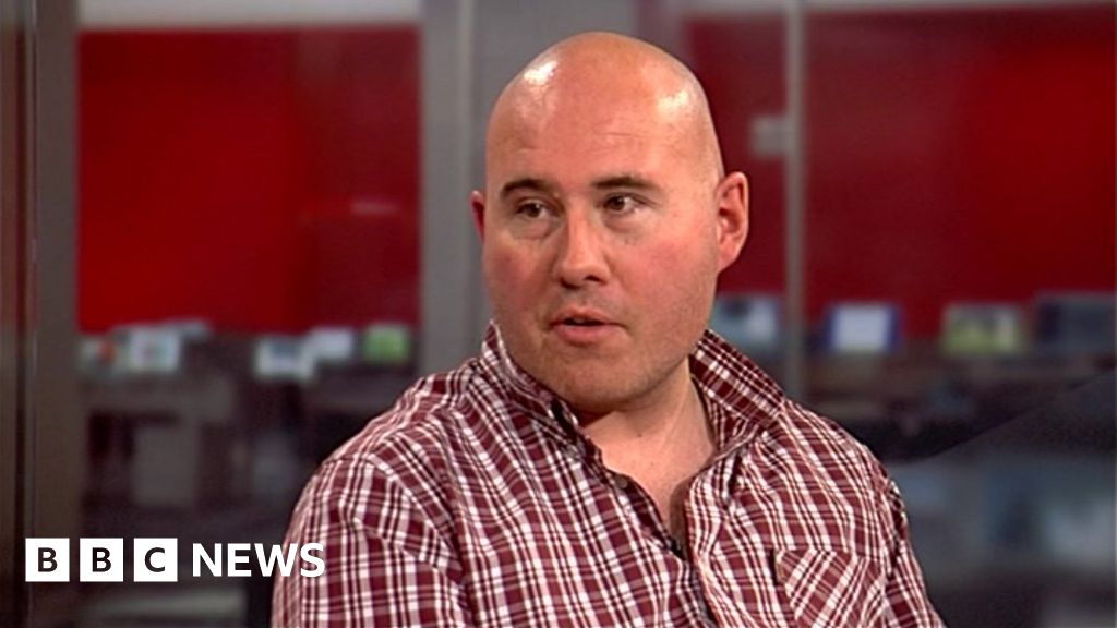 Ex-serviceman Simon Buckden admits cancer lie fraud - BBC News
