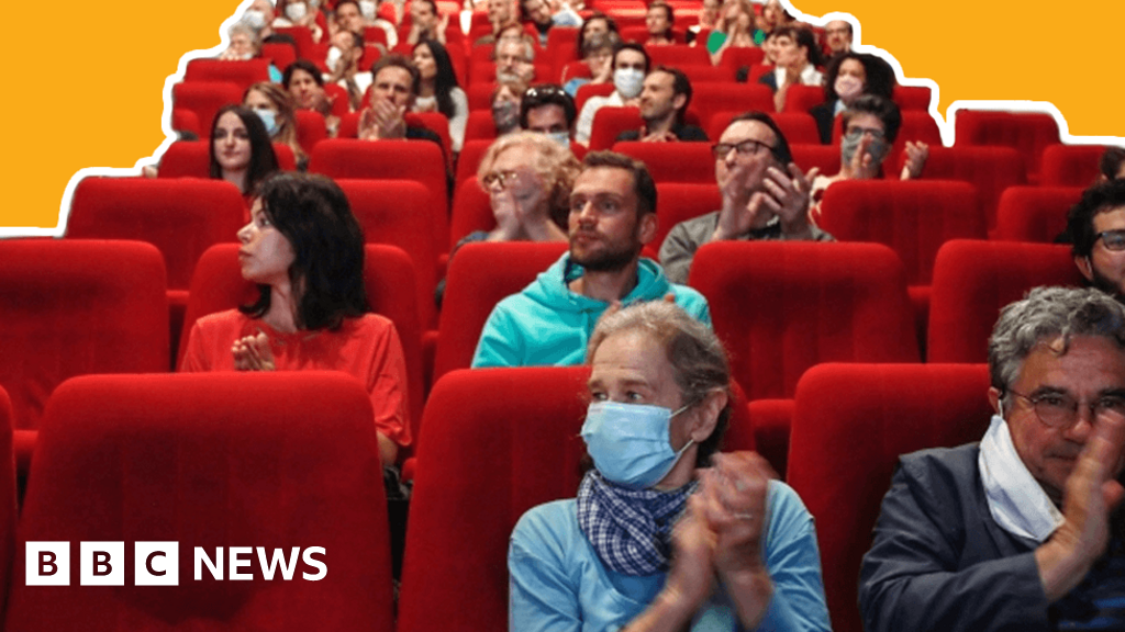 Coronavirus: New seating plans for cinemas and restaurants