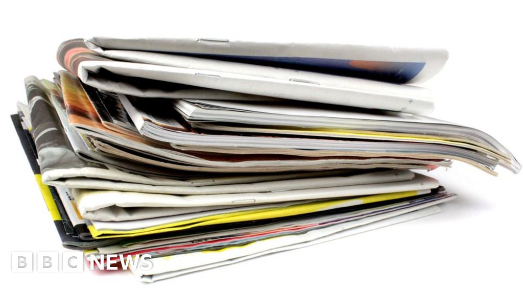 New weekly bilingual newspaper launched in Cardigan - BBC News