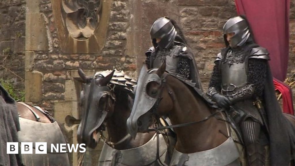 Filming of The Huntsman begins in Wells in Somerset - BBC News