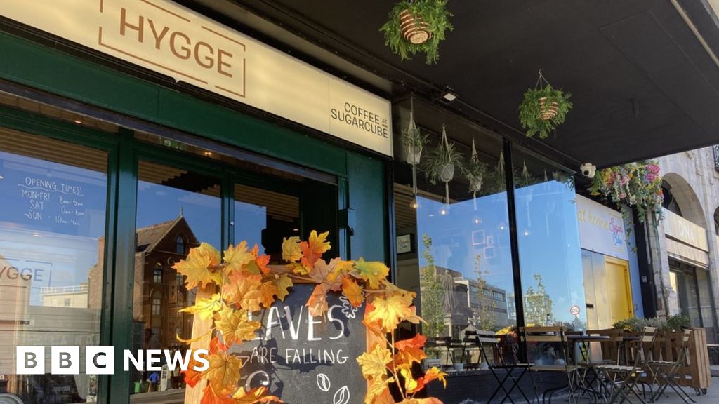 Sheffield Hygge cafe praised for response to 'Islamophobic' review ...