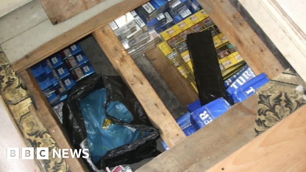 Illegal tobacco seizures at record levels in Lincolnshire - BBC News