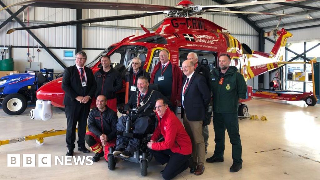 Cornwall Air Ambulance marks 35 years of saving lives - BBC News