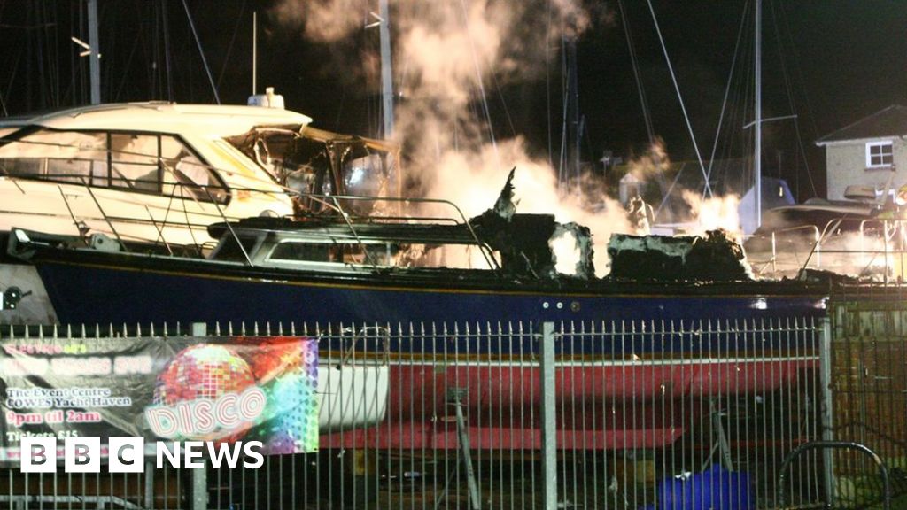 Cowes boat fire and explosion: Boy badly injured