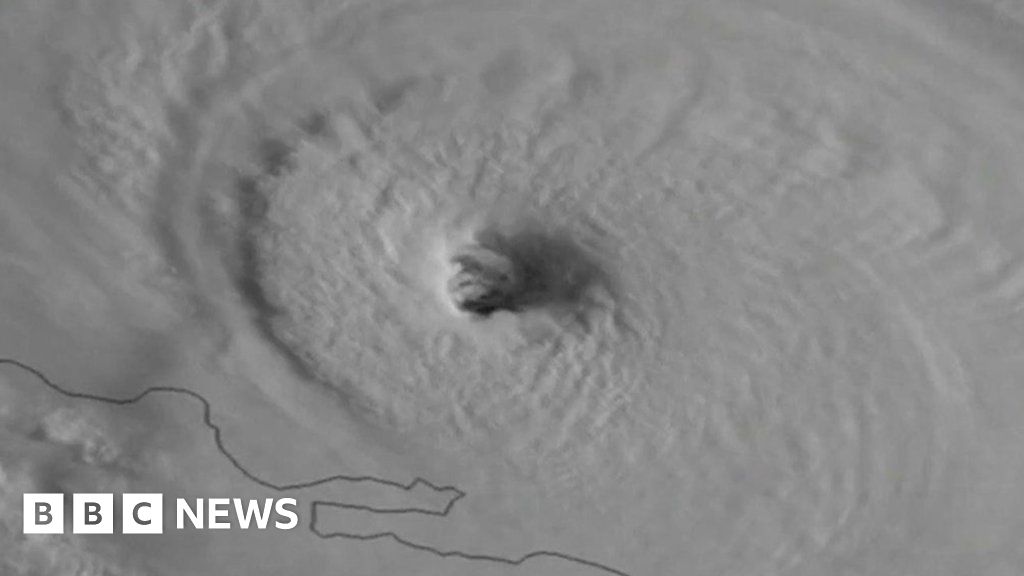 Hurricane Irma Eye Of The Storm Passes Hispaniola Bbc News