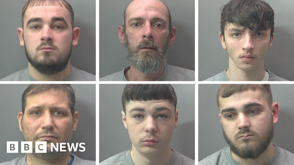 Peterborough drugs gang jailed after kidnap and torture spree - BBC News