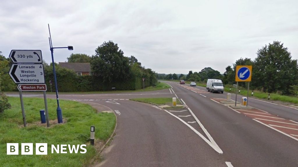 Driver hit by cars after being stopped by Norfolk police - BBC News