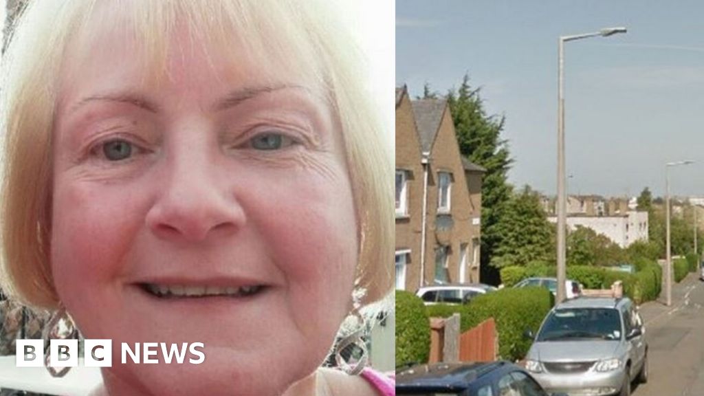 Edinburgh Woman Dies After Being Hit By Car She Had Been Travelling In