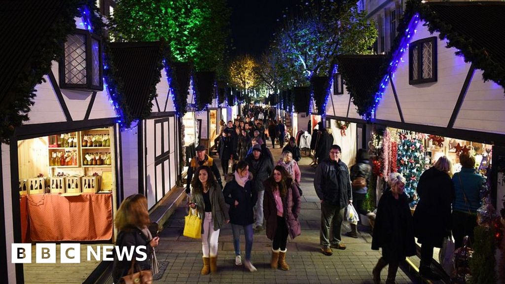 York residents to get Christmas market discount - BBC News