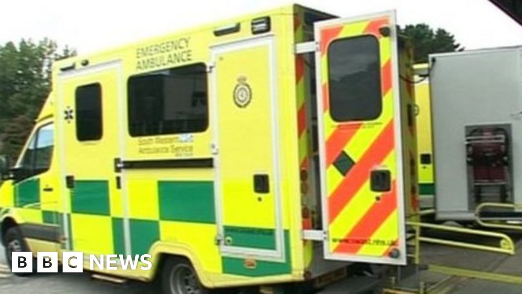 Ambulance 999 call centre turnover 'caused by stress' - BBC News