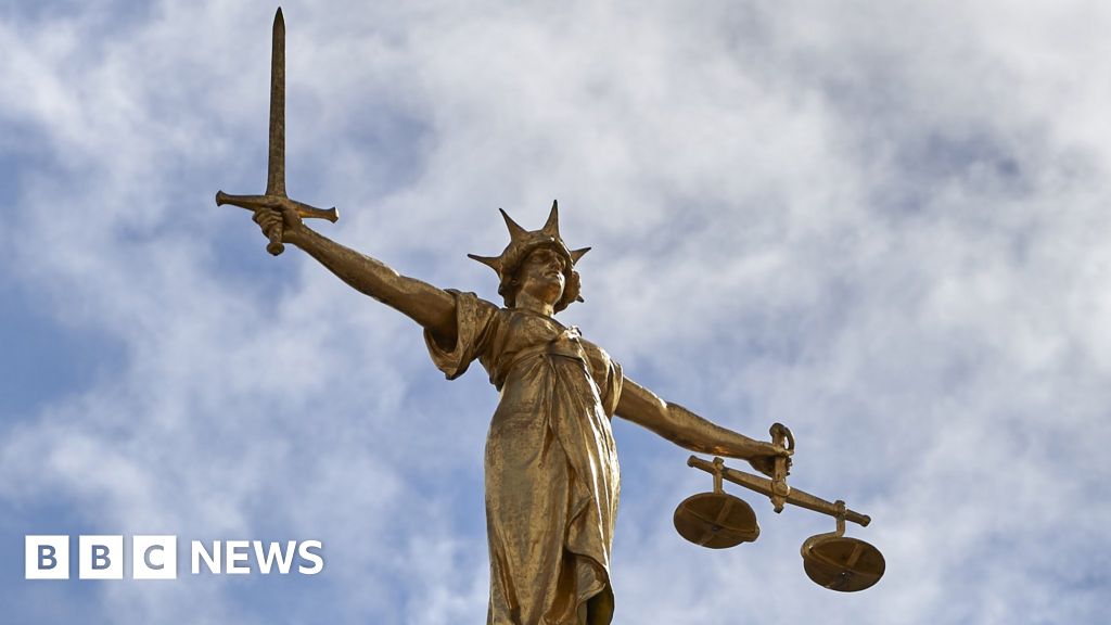 Stephen Akinyemi died after 'nickname row', inquest hears - BBC News