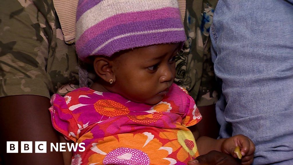 Ebola babies - BBC News