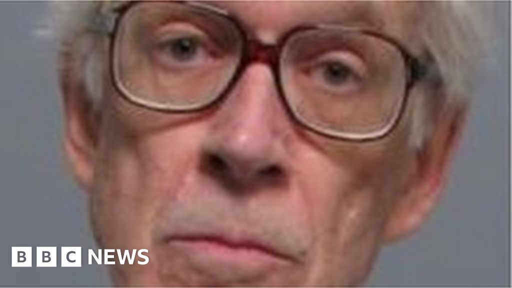 Richard Alston abuse case: Former teacher sentenced - BBC News